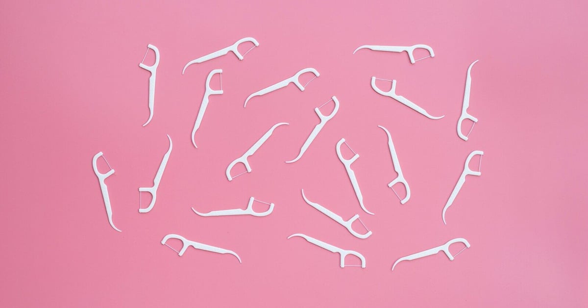 Understanding clips for missing teeth and their benefits - Yearti