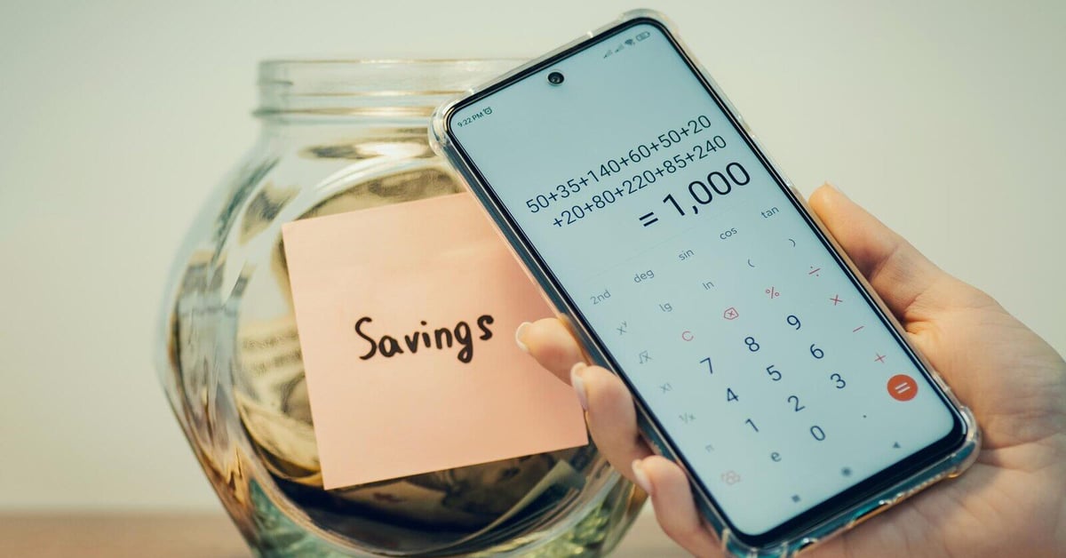 Pay Monthly Phone Options in the U.S. - ExplorEverity