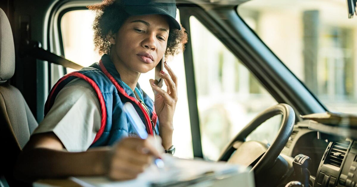 Learn broadly about earn-as-you-learn truck driver training - Breanto