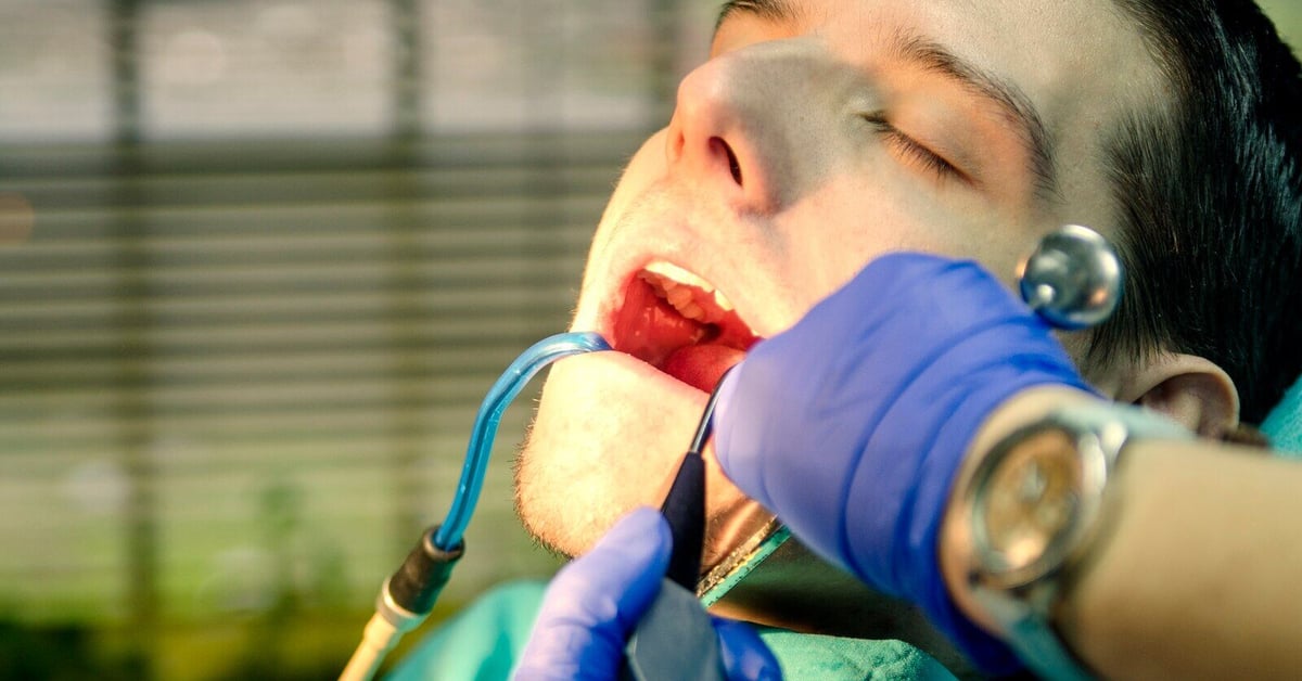 Understanding dental flippers: What you need to know - Breanto