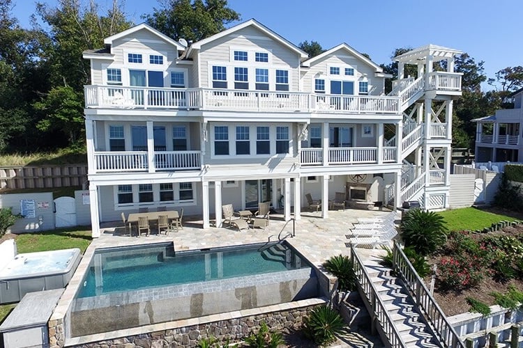 Four Seasons Vacation Rentals | Duck | Carolina Designs