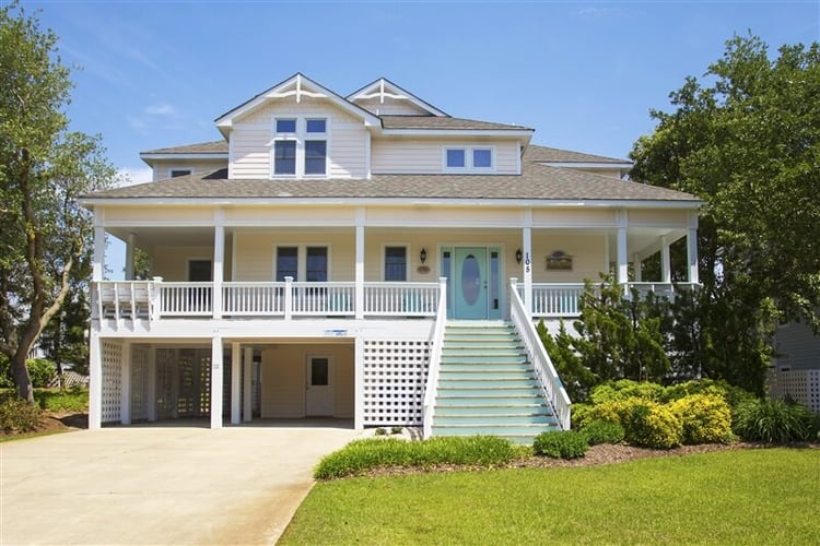 Four Seasons Vacation Rentals | Duck | Carolina Designs