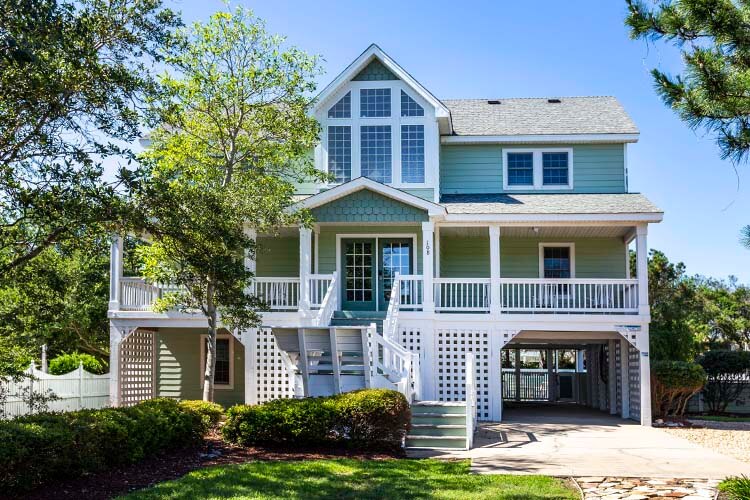 Four Seasons Vacation Rentals | Duck | Carolina Designs