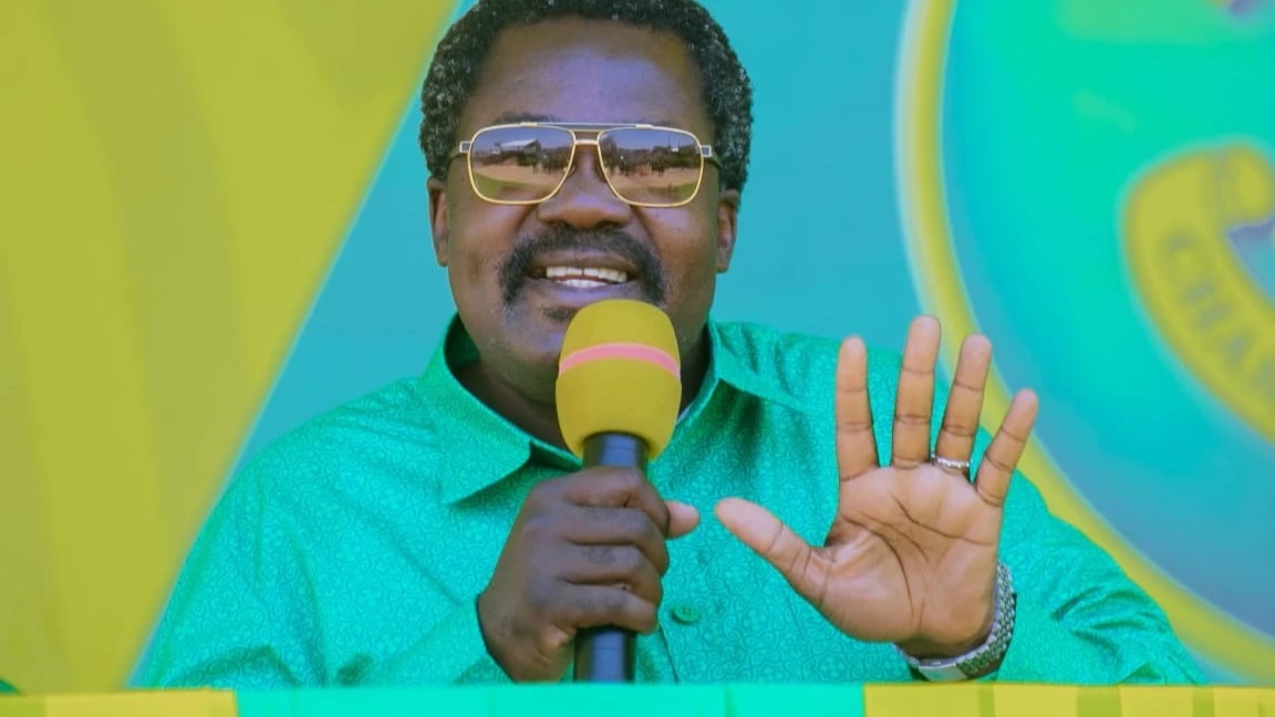 CCM Yamwaga Neema Singida: Dk. Nchimbi Aahidi Mapinduzi ya Kilimo na Madini