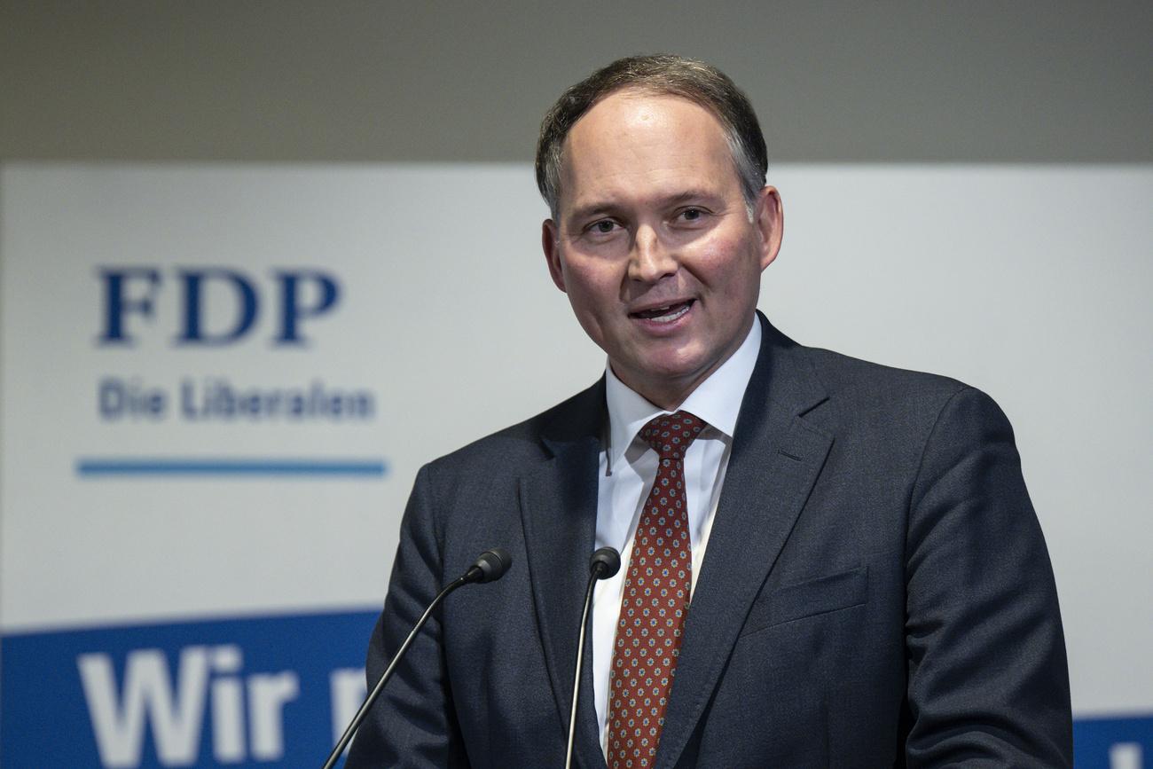 Plainte pénale contre le conseiller national Simon Michel | Agefi.com