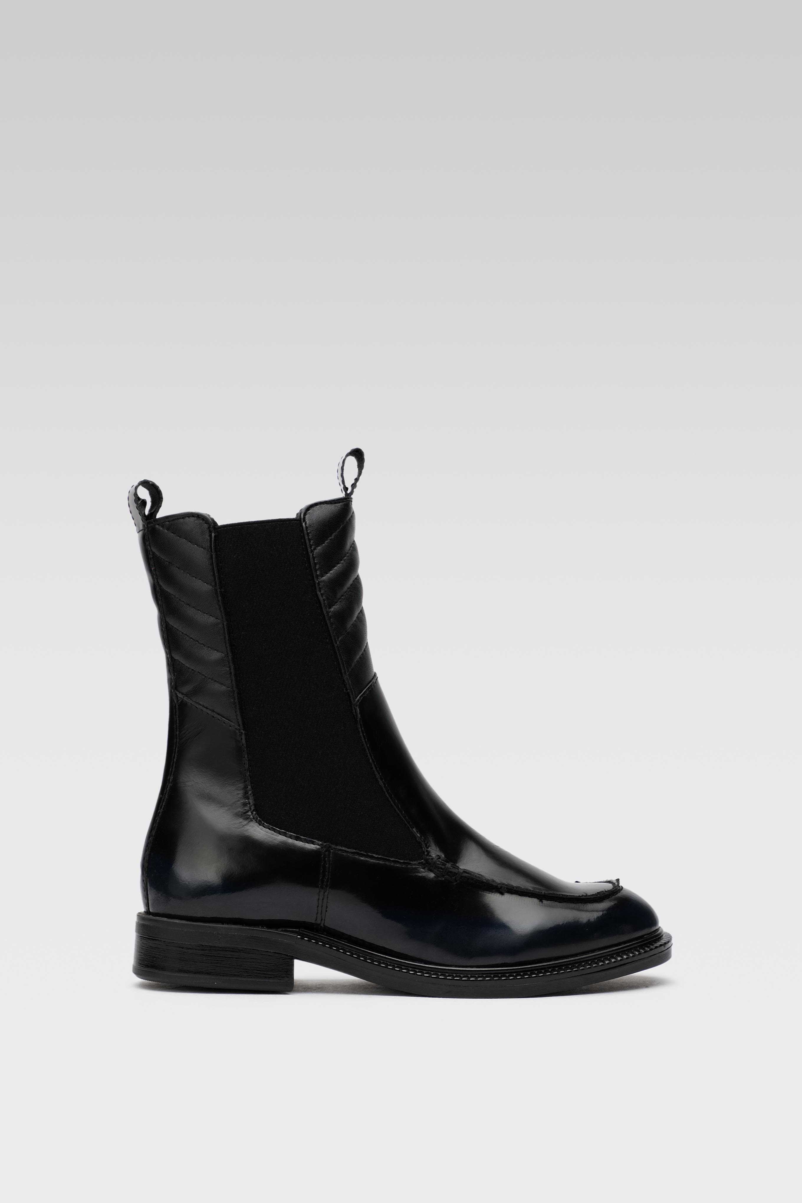 Gležnjarji chelsea Mornarsko modra - CCC.eu