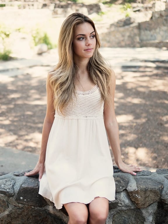 AI Clothes Changer - Virtual Outfit Try-On Tool Free | kaze.ai | kaze.ai