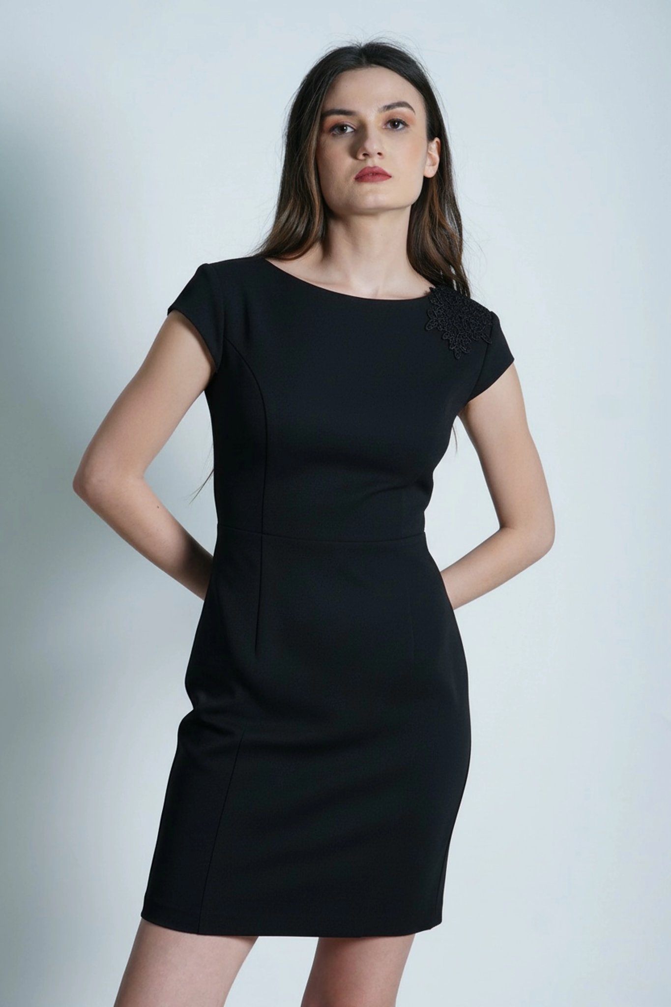 AI 换装 - 免费在线虚拟试衣 | kaze.ai | kaze.ai