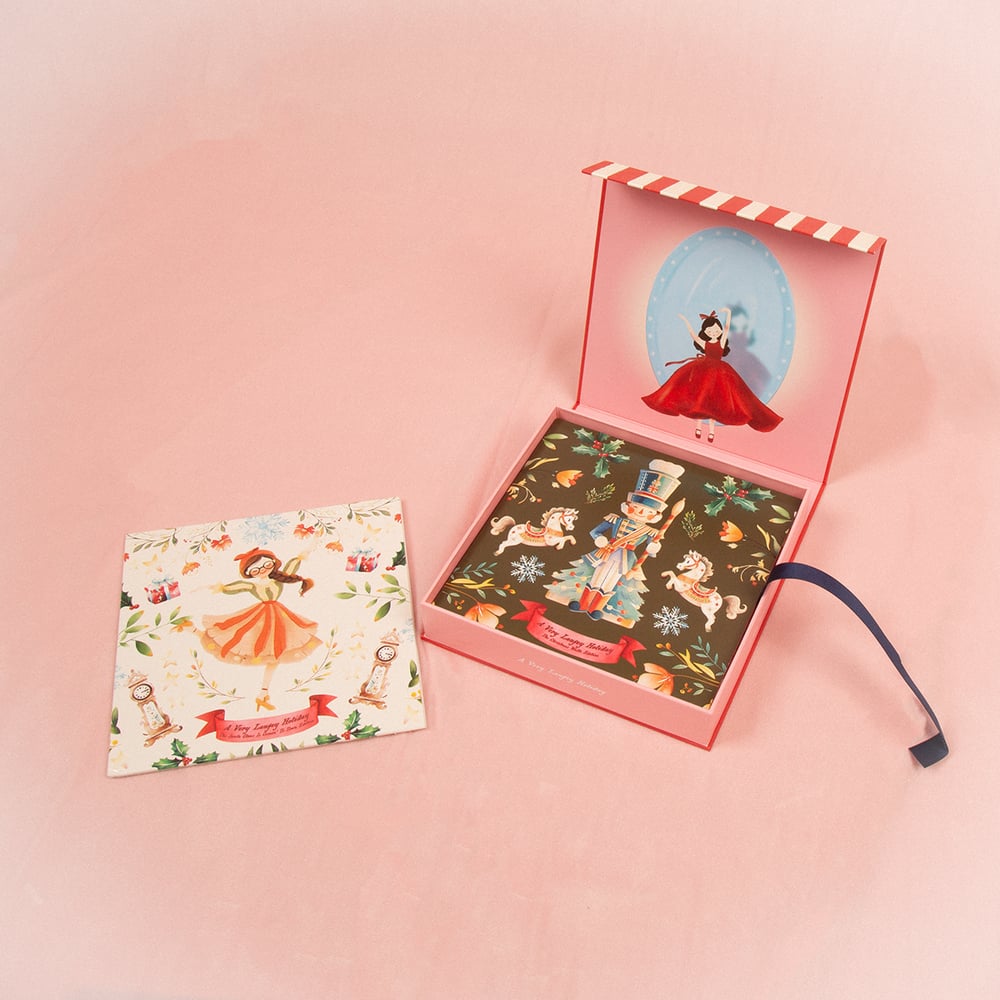 Official LAUFEY Store - Laufey - A Very Laufey Holiday – Expandable Boxset
