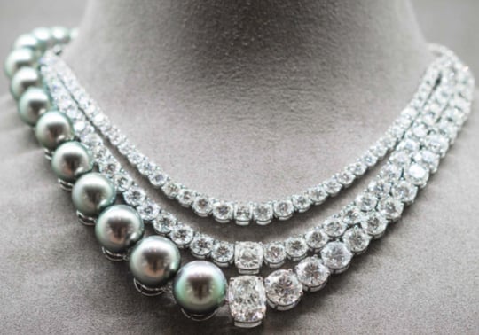 Robert WAN | Best Tahitian Pearls