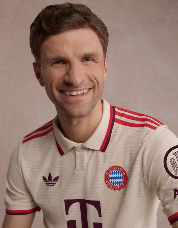 Bayern Munich Jerseys | Classic Retro Vintage Bayern Munich Kits ...