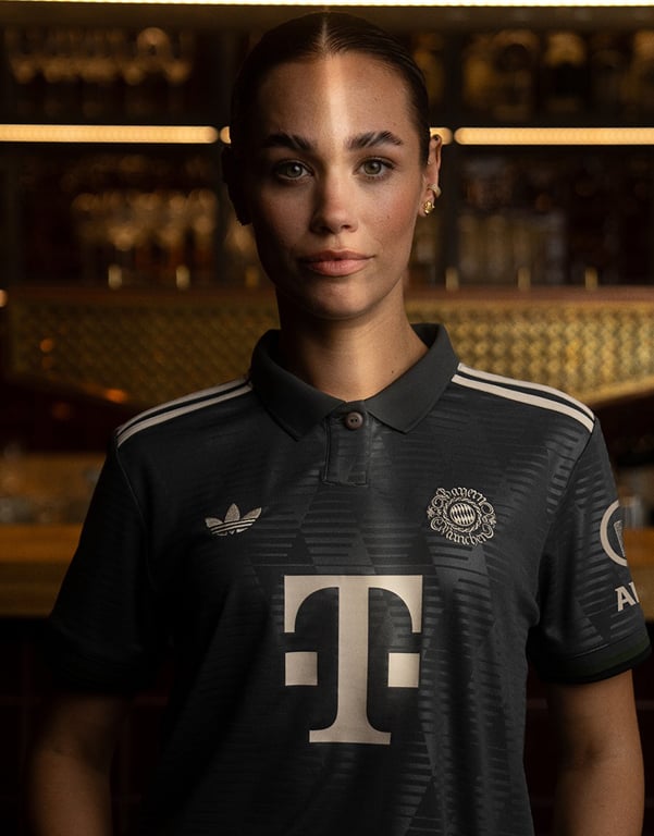 Bayern Munich Football Shirts | Classic Retro Vintage Bayern Munich ...