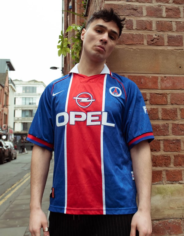 Classic Football Shirts : retro vintage soccer jerseys - Classic Retro ...