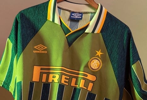 Classic Football Shirts : retro vintage soccer jerseys - Classic Retro ...