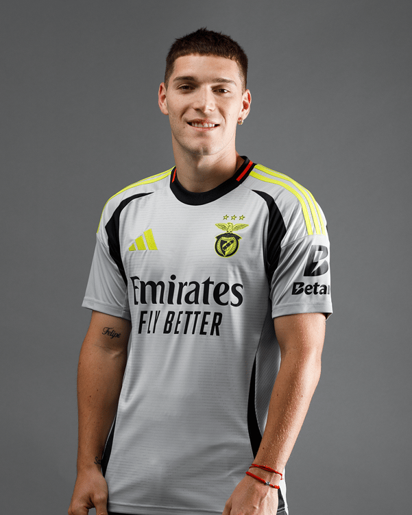 2024-25 Benfica Third Shirt Di Maria #11