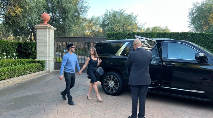 Luxury St Maarten Limo Service - Private Airport Car Service