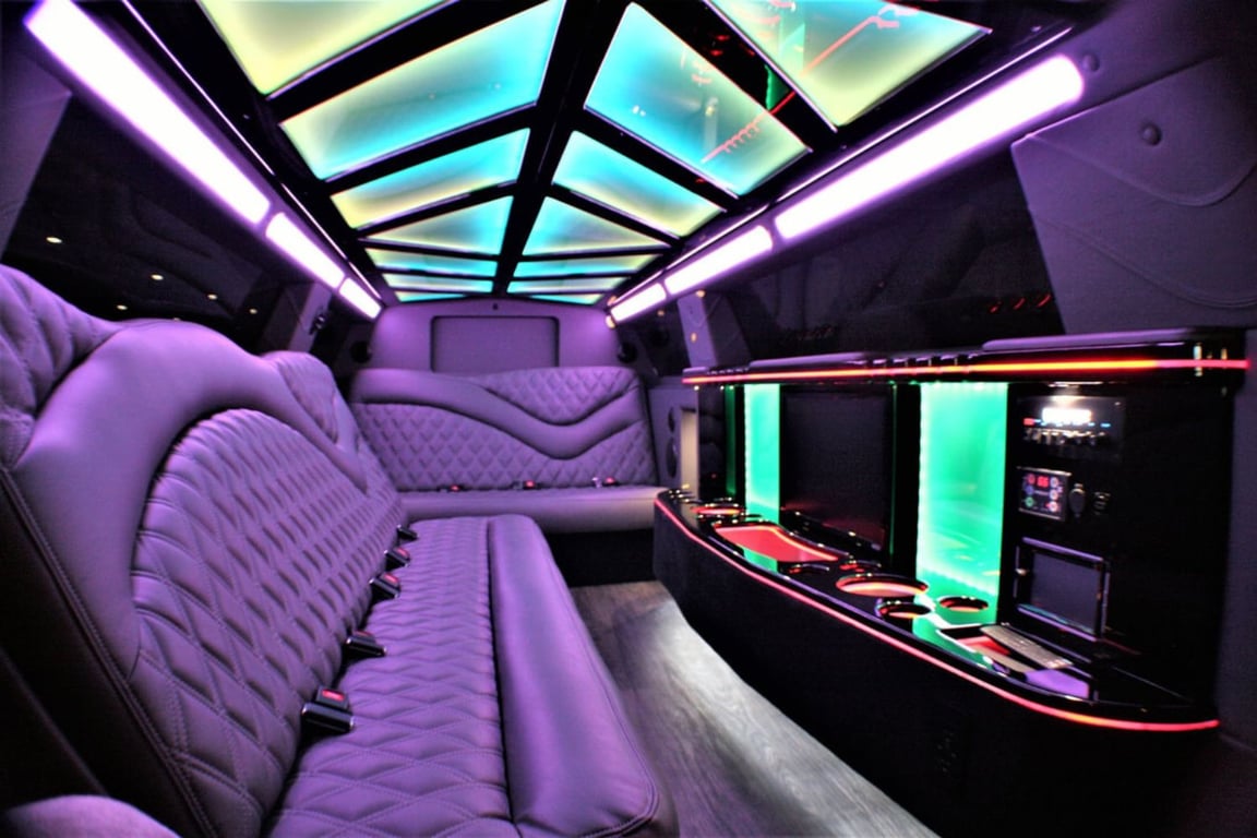 Limo Rental | Limousine Service | Airport & Concert
