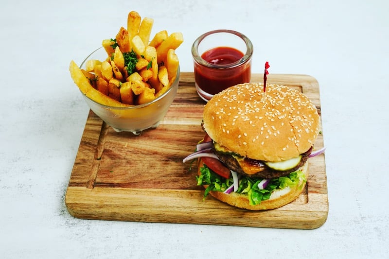 Hideout Cafe | Burgers