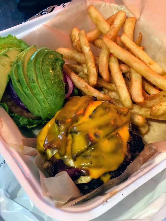 Bagels & Cakes | Macaroni Salad | Charbroiled | All Day Menu