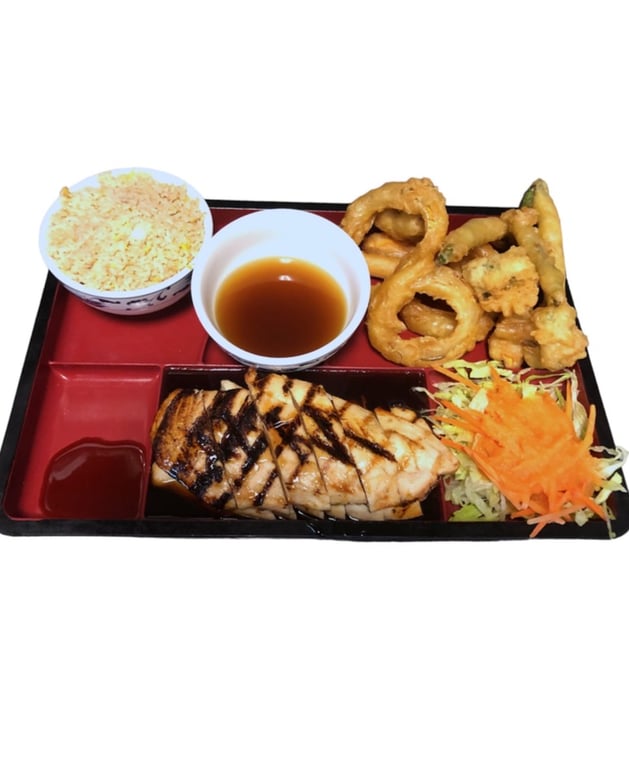 Jade Palace - Lynchburg | Deluxe Combo Box | Japanese Menu Jade Palace - Lynchburg | Deluxe Combo Box | Japanese Menu