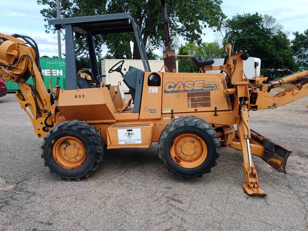 Cable Plow - Case 860 4x4x4 Cable Plow with Backhoe (2000 Model) for Sale