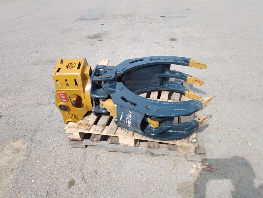 Excavator Attachment - 𝐍𝐄𝐖 Toft TOFT04G Grapple for Sale