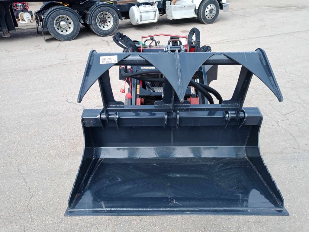 Mini Skid Attachment - 2025 Wolverine MSG-11-44W Stump Grapple for Sale