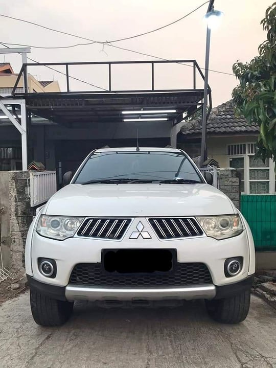 Mitsubishi Pajero Sport Exceed Matic 2011 | MobilMan