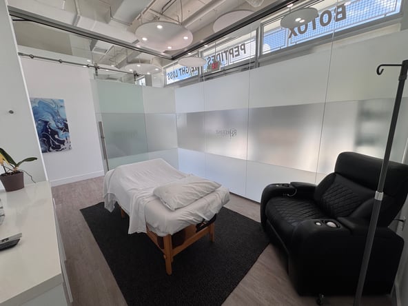 Gables/Grove High End Space - Salon Space for | Salon Renter