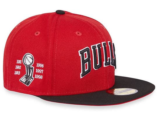 New Era Chicago Bulls Champion 59Fifty Cap Red - €18.36 New Era Chicago Bulls Champion 59Fifty Cap Red - €18.36