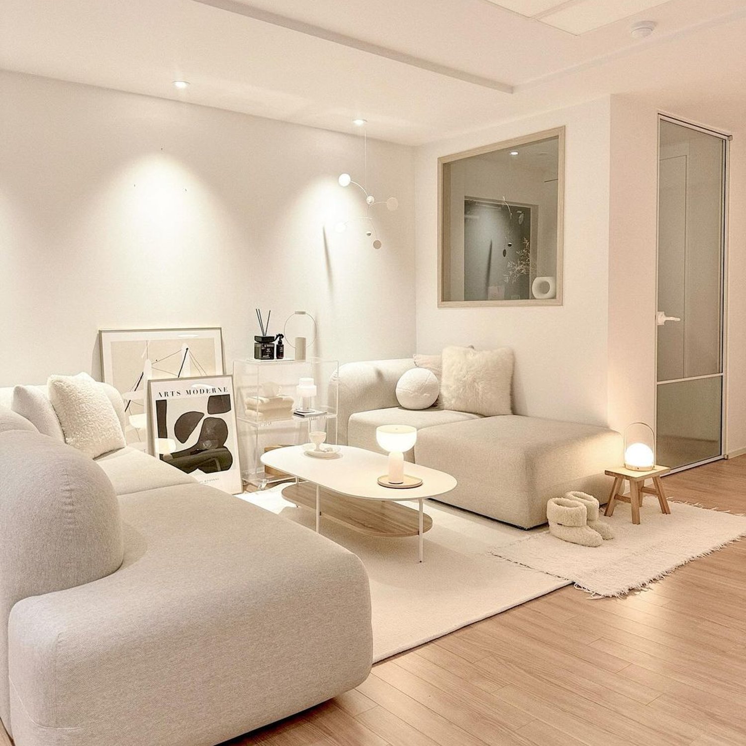 55 Minimalist Living Room Styles: 282 Stunning Photos to Transform Your ...