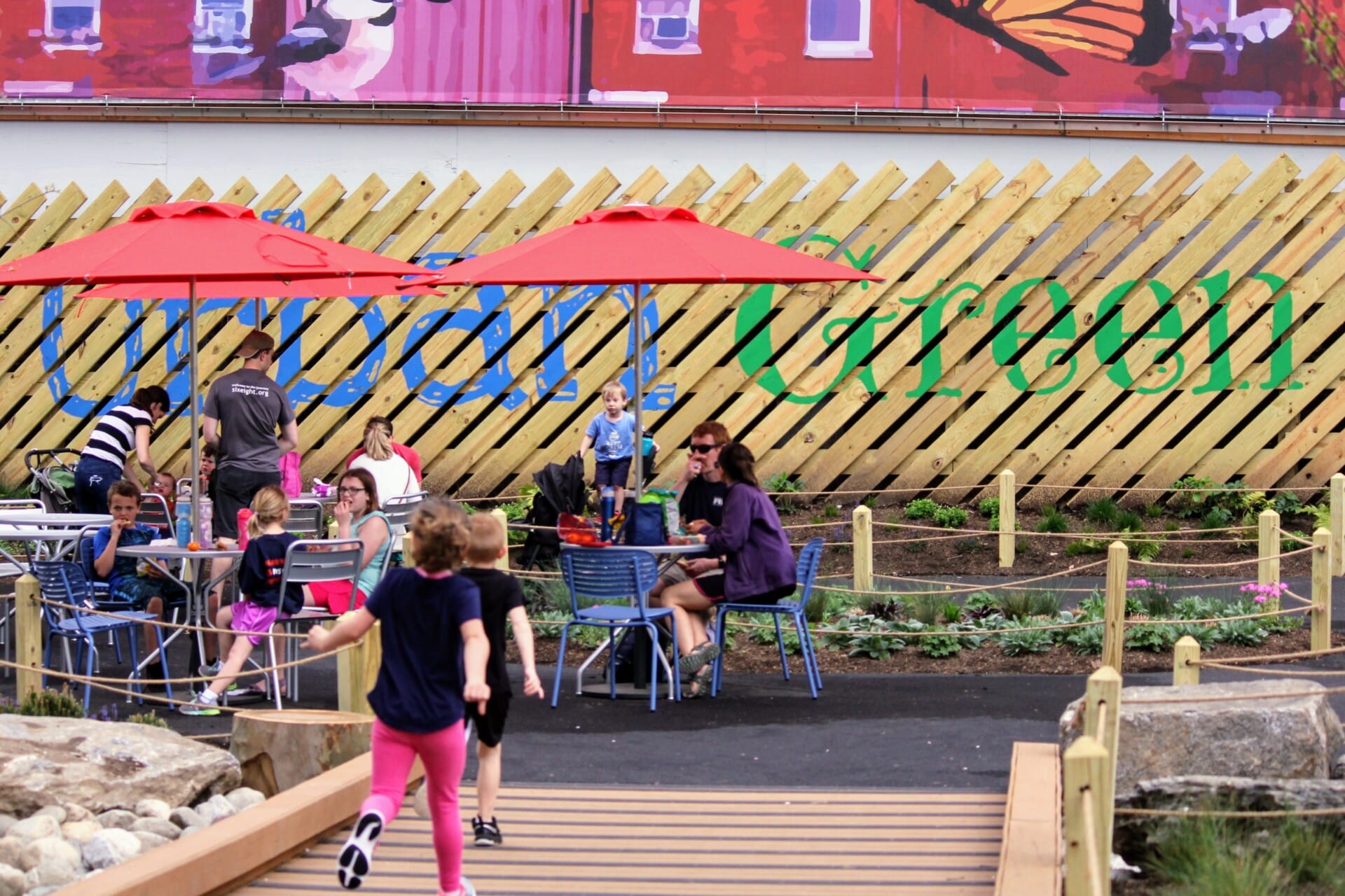 Experience the Zoo | Dining and Refreshments – Philadelphia Zoo