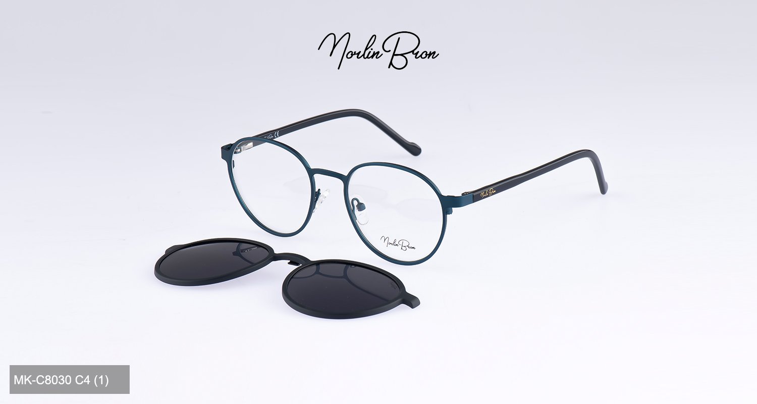 easily find simple or extraordinary very still or very active multi ...