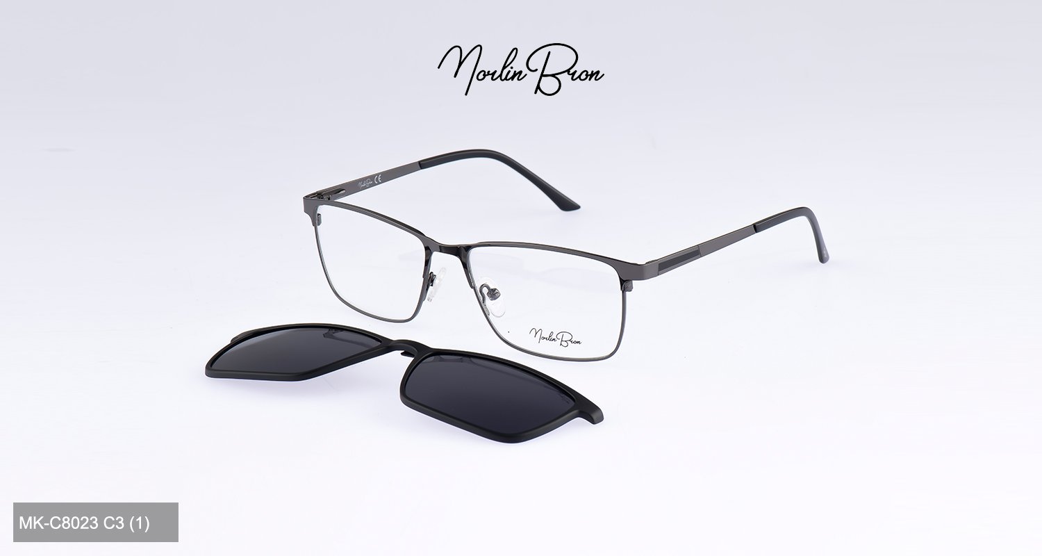 easily find simple or extraordinary very still or very active multi ...