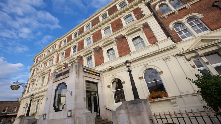 The Queen at Chester Hotel, BW Premier Collection by Best Western ...