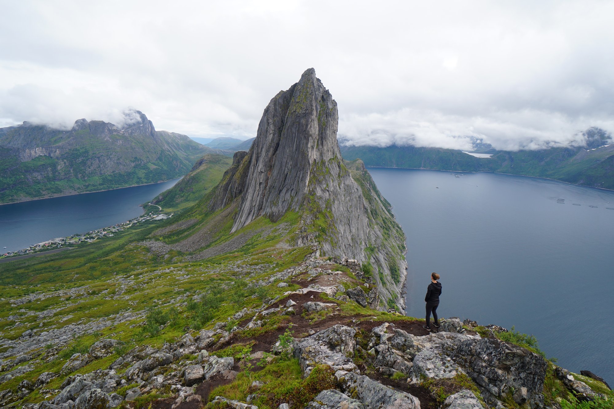 Bewonder de iconische berg Segla met een hike naar Mount Hesten - Travly