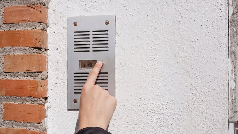 Door Buzzer vs. Intercom Systems: What’s the Difference? - YDA Security Systems NYC