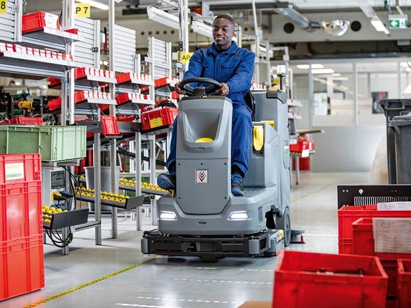 Karcher B 110 R - Professional Riding Floor Scrubber