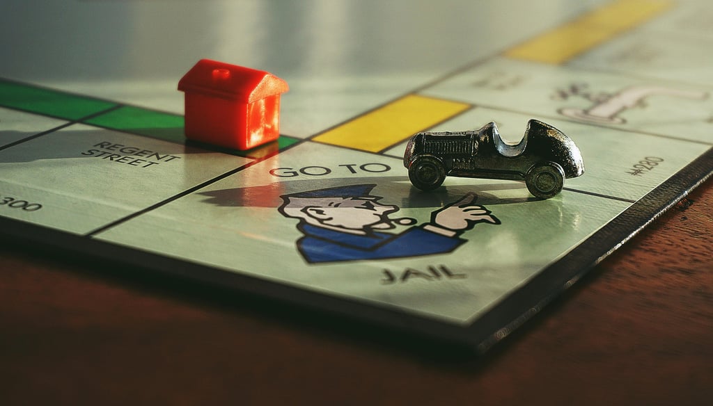 The Ultimate Guide to Winning at Monopoly (Every Time!)