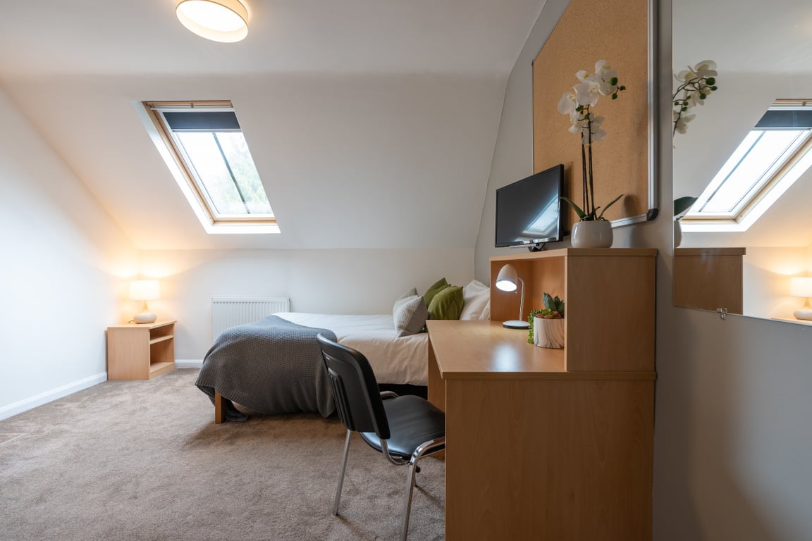 Flat 12, Hope Court 3 Bedroom Flat | Exeter |Student Cribs