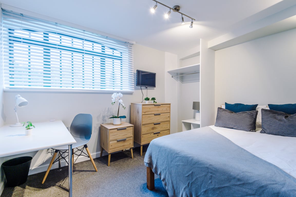 Flat 5 Shiners Yard, Jesmond Road Newcastle 6 Bedroom Student Flat ...