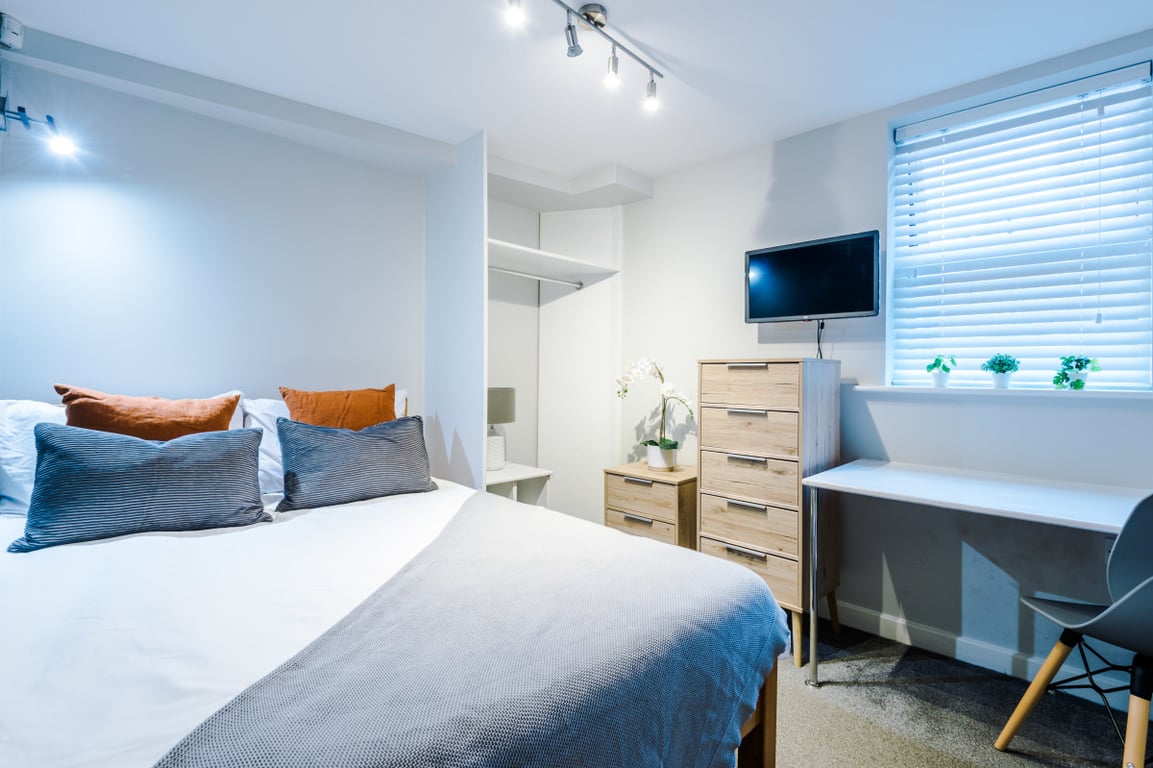 Flat 5 Shiners Yard, Jesmond Road Newcastle 6 Bedroom Student Flat ...