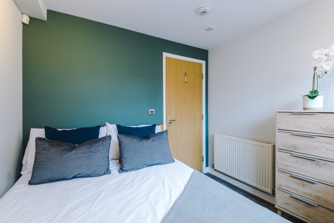 Flat 5 Shiners Yard, Jesmond Road Newcastle 6 Bedroom Student Flat ...