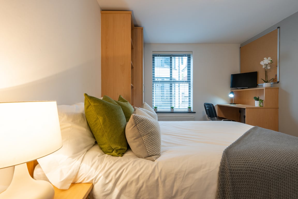 Flat 8, Hope Court 5 Bedroom Flat | Exeter |Student Cribs