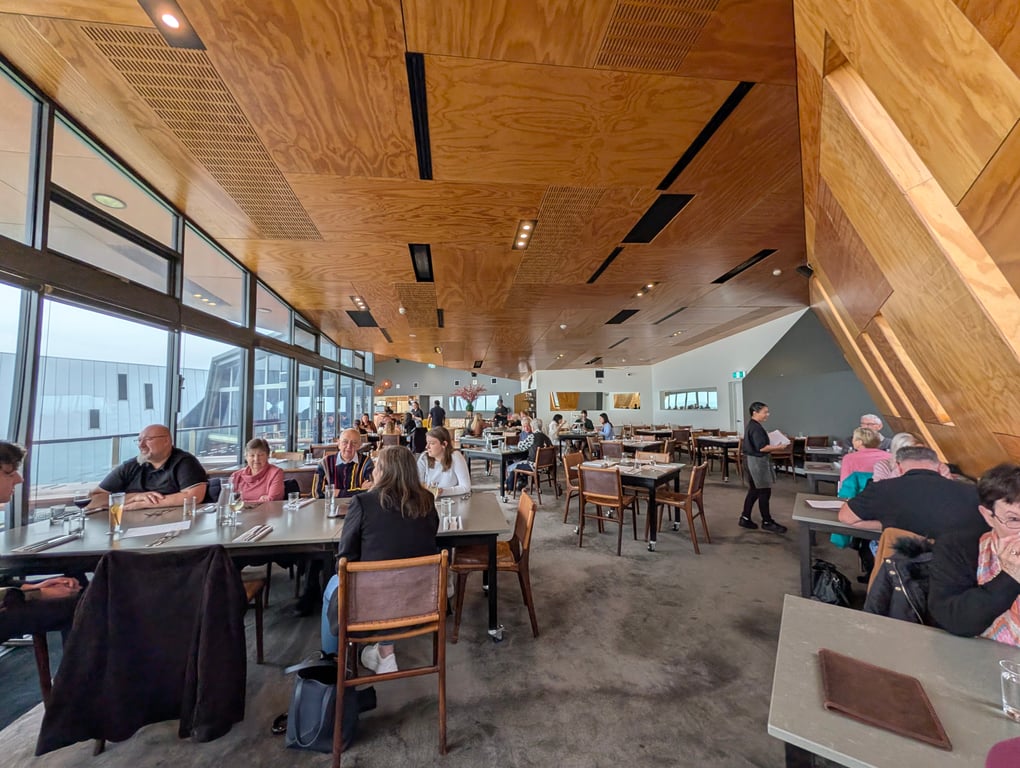 Mrs Jones Restaurant Bar Lounge - Devonport, Tasmania | Devonport City ...