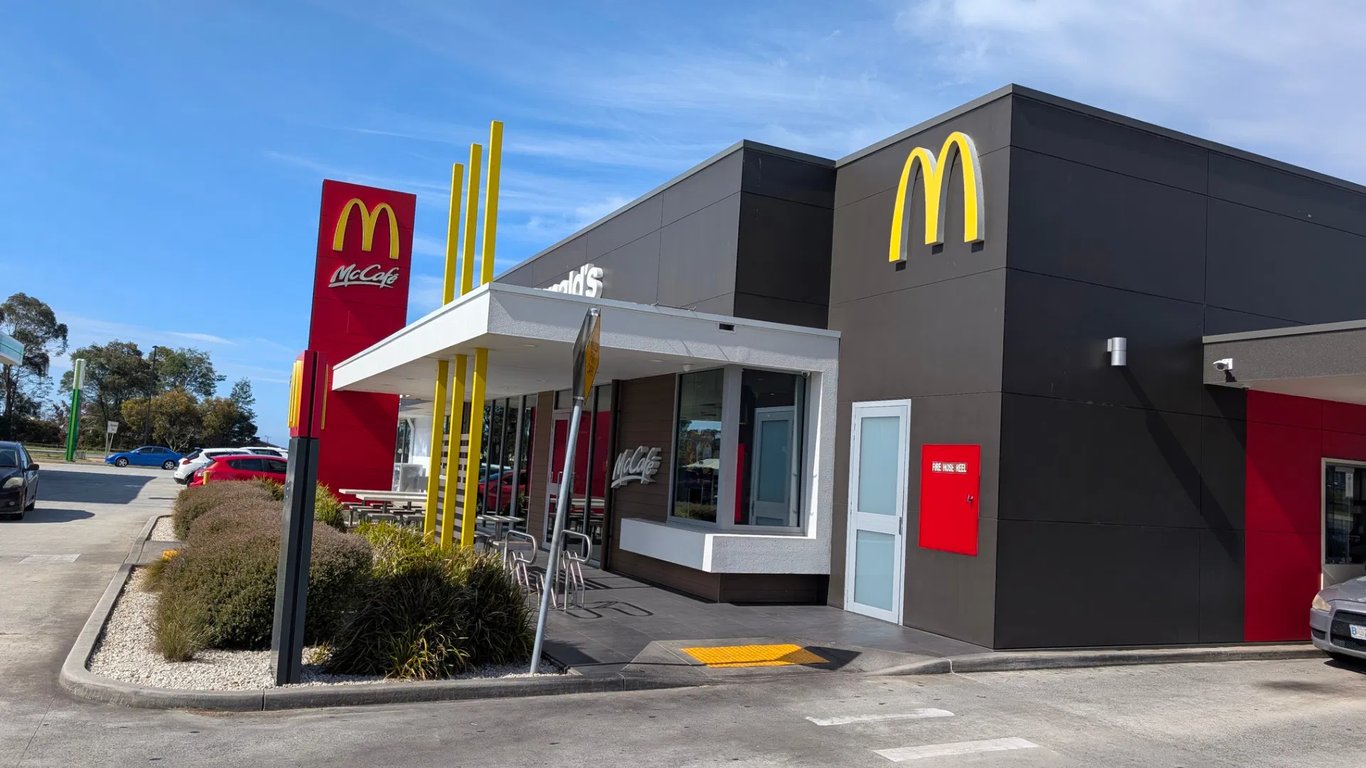 McDonald's Devonport Homemaker Centre - Devonport, Tasmania | Devonport ...