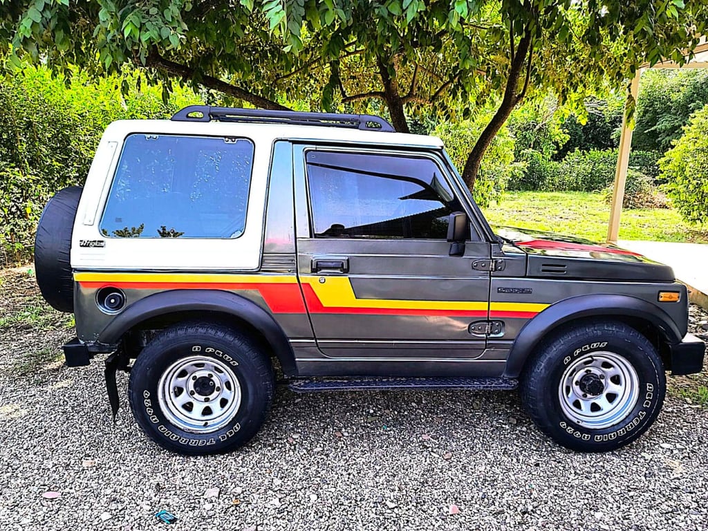 1985 suzuki Samurai under 213,969 Miles | CarAgencia