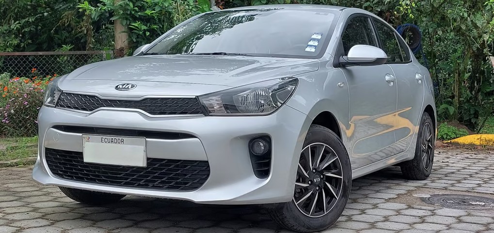 2020 Kia Rio 5 | CarAgencia