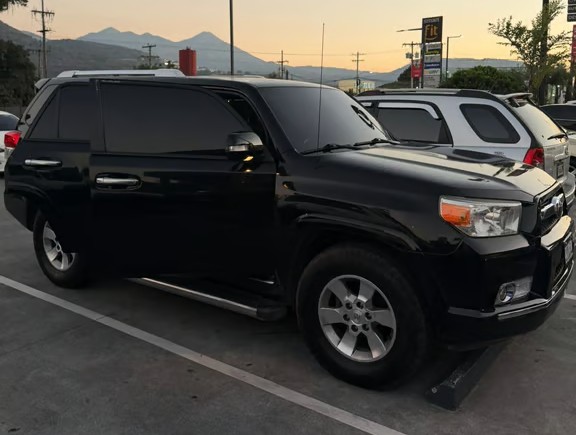 2012 Toyota 4Runner under 187,000 Miles | CarAgencia