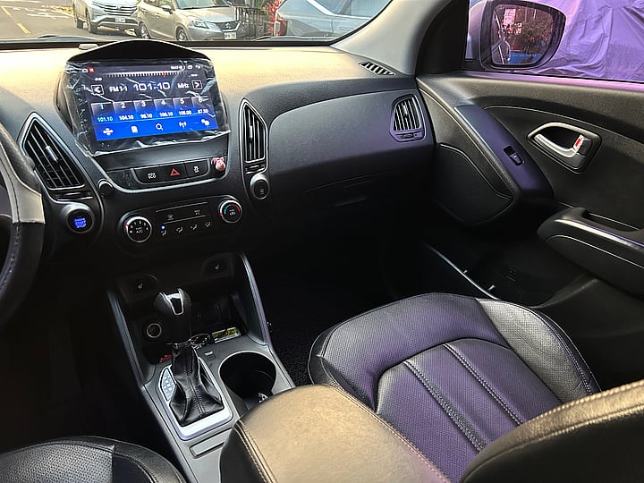 2015 Hyundai Tucson 5 bajo 70,000 Millas ES | CarAgencia